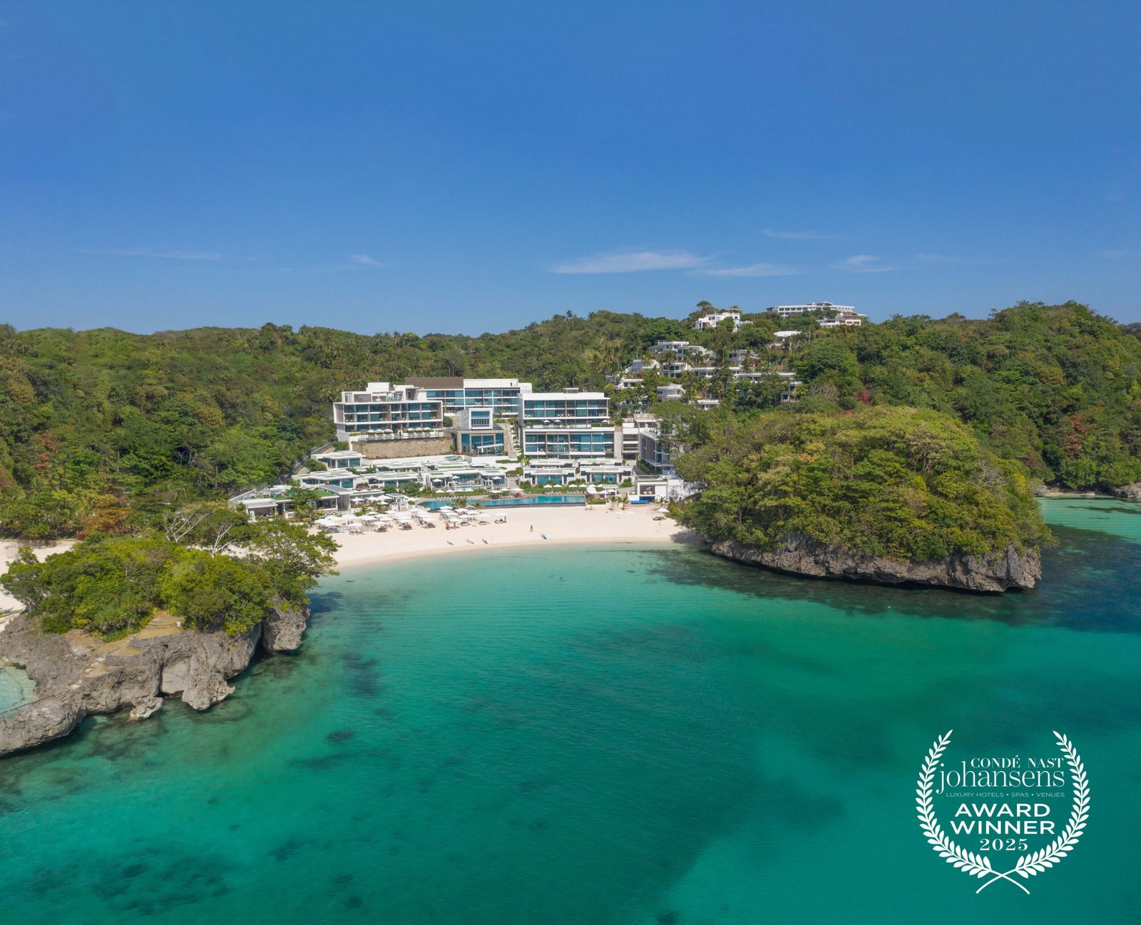 Crimson Hotels & Resorts in Mactan and Boracay Win Condé Nast Johansens ...