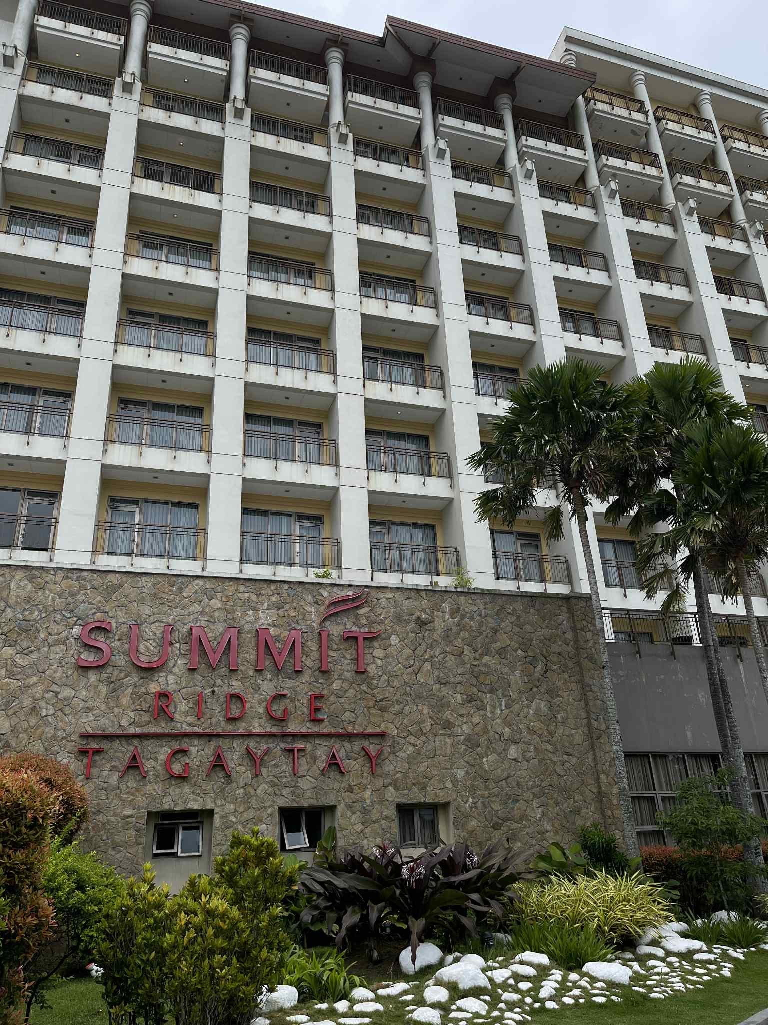 Summit Ridge Tagaytay unveils revitalized Café Summit: A fresh blend of ...